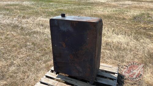 Auxiliary fuel tank- front mnt