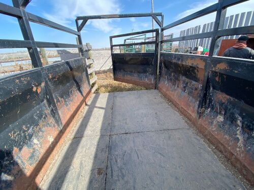 14' Prairie cattle scale w/M2000 Series digital scale head (Certified ...