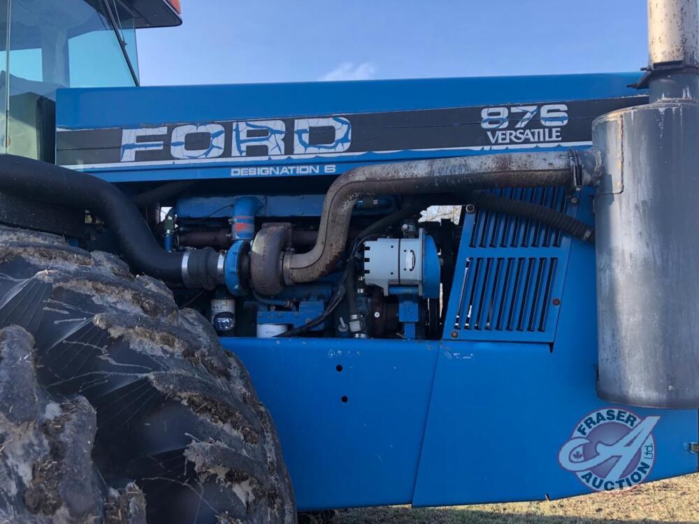 K62, Versatile Ford 876 Designation 6 4WD Tractor, S/N D476295