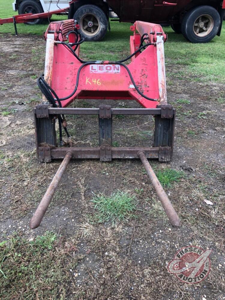 K46, Leon 707 Loader w/ 6' Bucket & Bale Fork