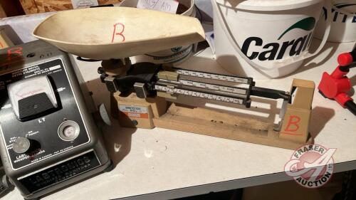 Labtronics 919 LT Moisture Tester w/ Scale, S/N 80643 (Unit B)