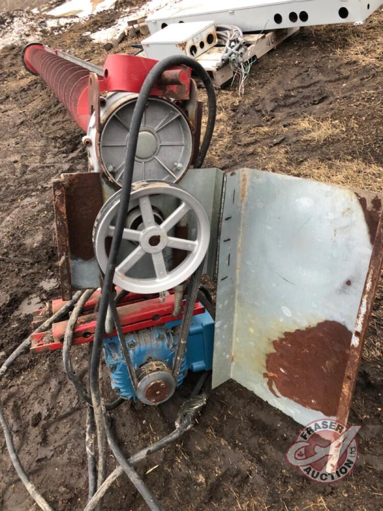K100, Clean Out Auger & Motor