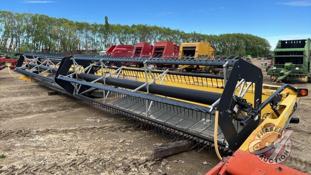 36' NH 994 draper header w/ Split UII pickup reel, S/N F-29-360400794, F121