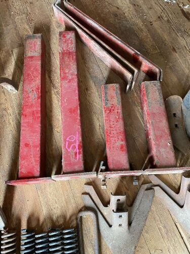 IH chisel plow parts (fit IH 5500 & 5600 chisel plow)