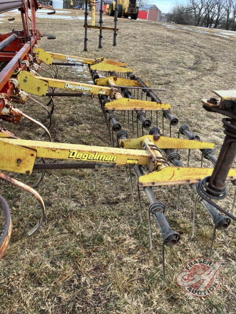 39' IH Model 45 Field Cultivator, K79