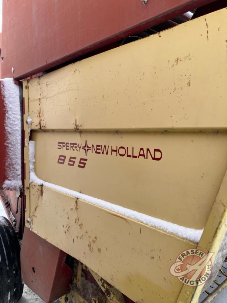 NH 855 Rnd Baler, K81