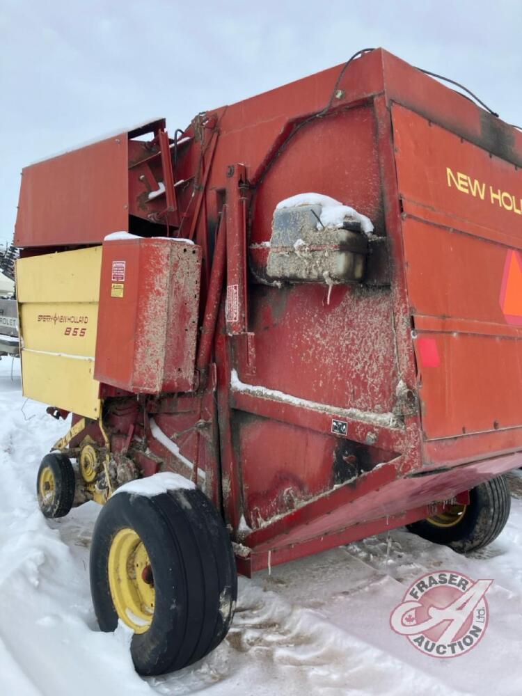 NH 855 Rnd Baler, K81