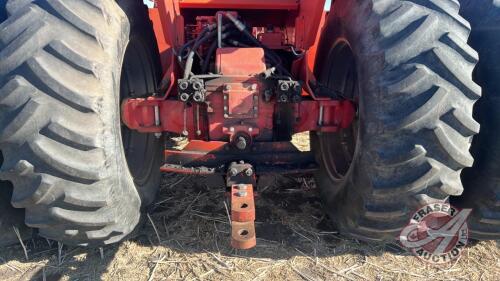 MF 4800 4WD tractor, S/N 9D004471