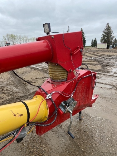 Westfield MKX100-73 Swing Auger w/dbl augers in hopper, electric winch ...