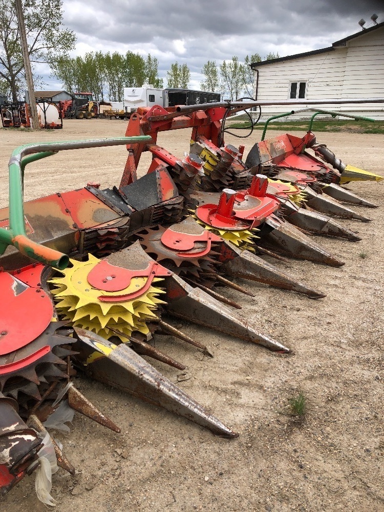 Kemper Champion 6008 8 Row corn Header - off Clauss 870 chopper, s/n156 ...