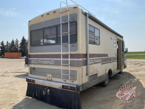 1989 Southwind Motorhome, 110,566 showing, VIN#1GBKP37W3K3318037, H87 ...