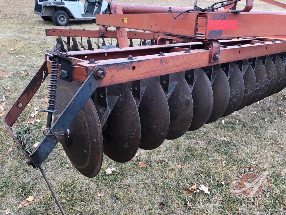 16ft White 256 tandem disc, s/n21202, K46