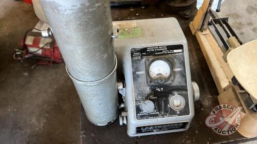 Labtronics 919 LT grain moisture tester