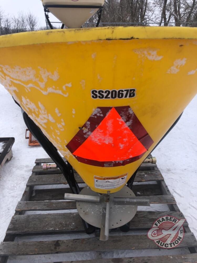fertilizer spreader, 3pt, s/n SS2067B, K85
